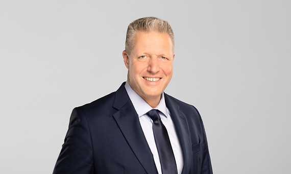 Frank Daniels (Direktions-Geschäftsstellenleiter), Kaltenkirchen ...